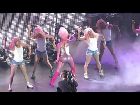Nicki Minaj Performs \