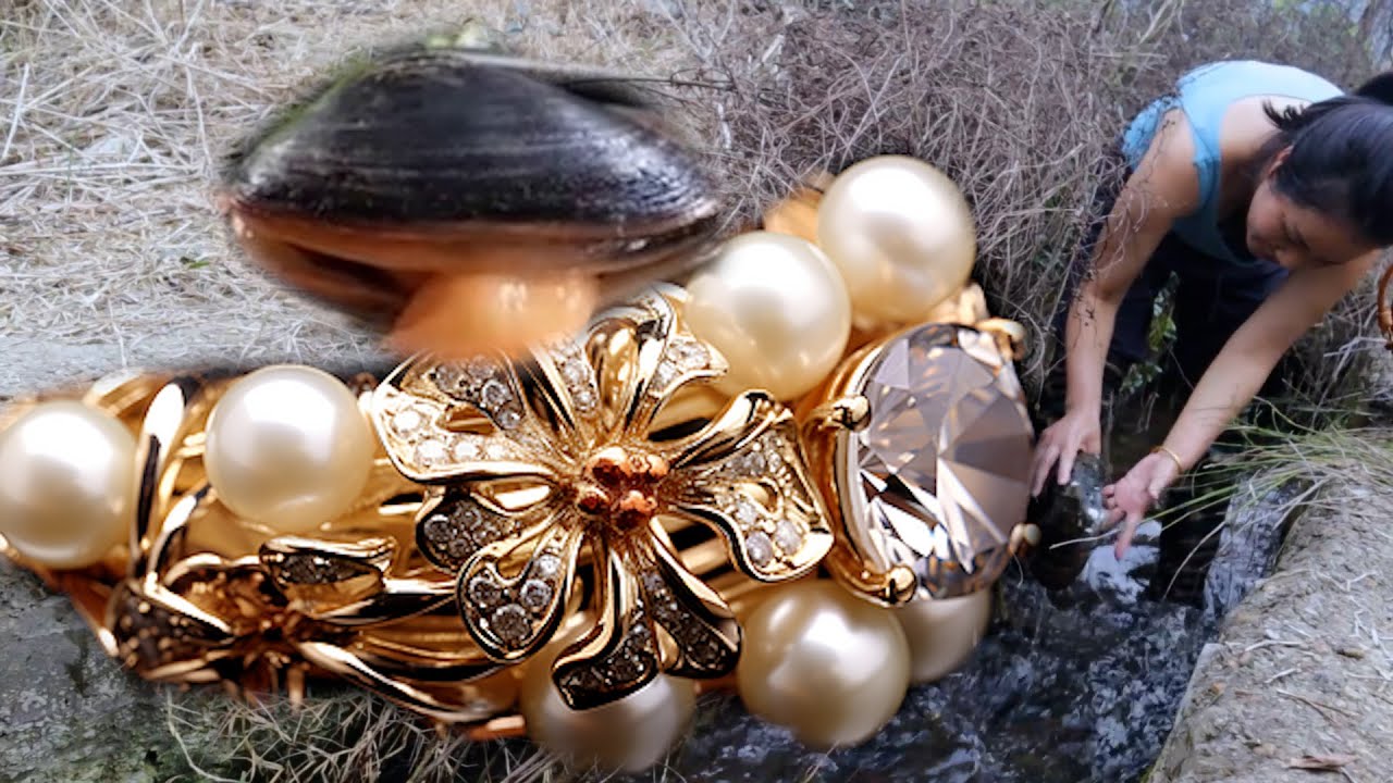 The girl miraculously discovered a 600 year old pearl, opening the door ...