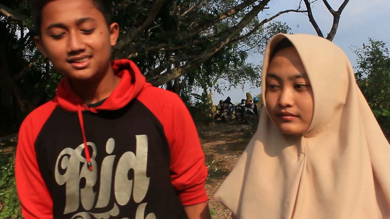 CINTA SENDIRIAN #SMKPSMRANDUBLATUNG - YouTube