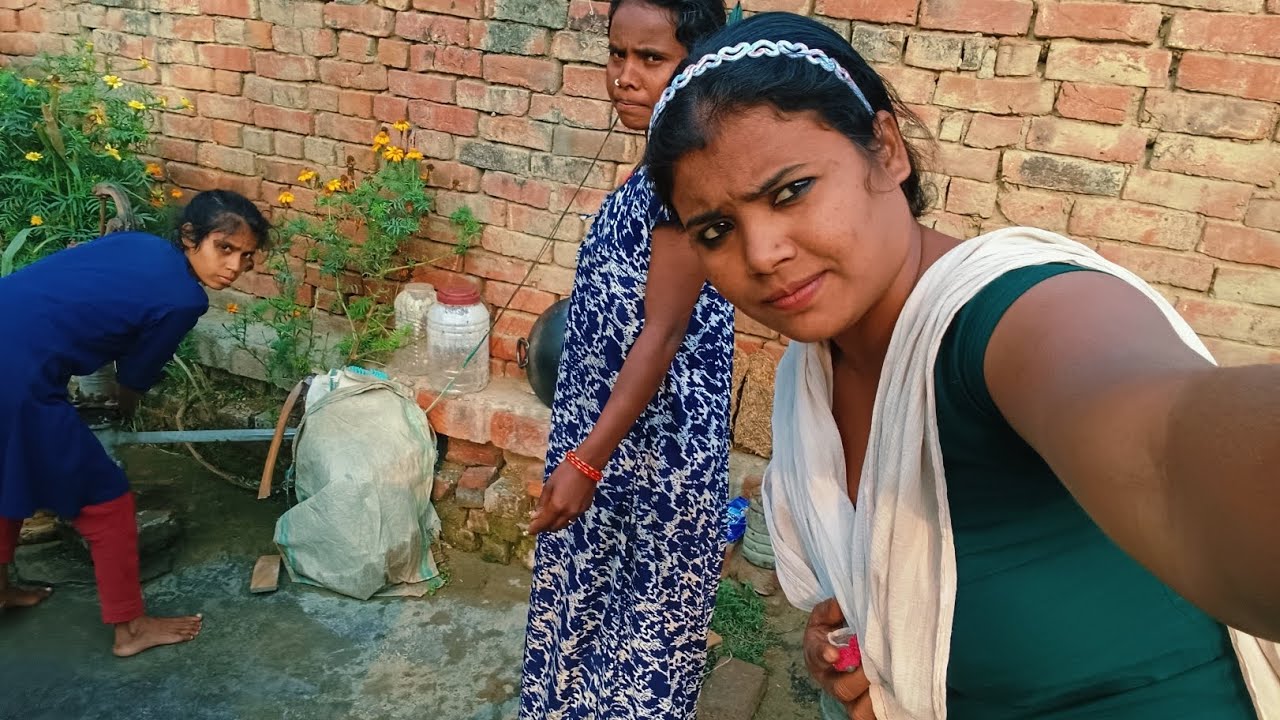 🙏🙏 ️धन्यवाद दोस्तों 1000 सब्सक्राइबर आप लोगों ने पूरा कर दिया.. Rubi ...