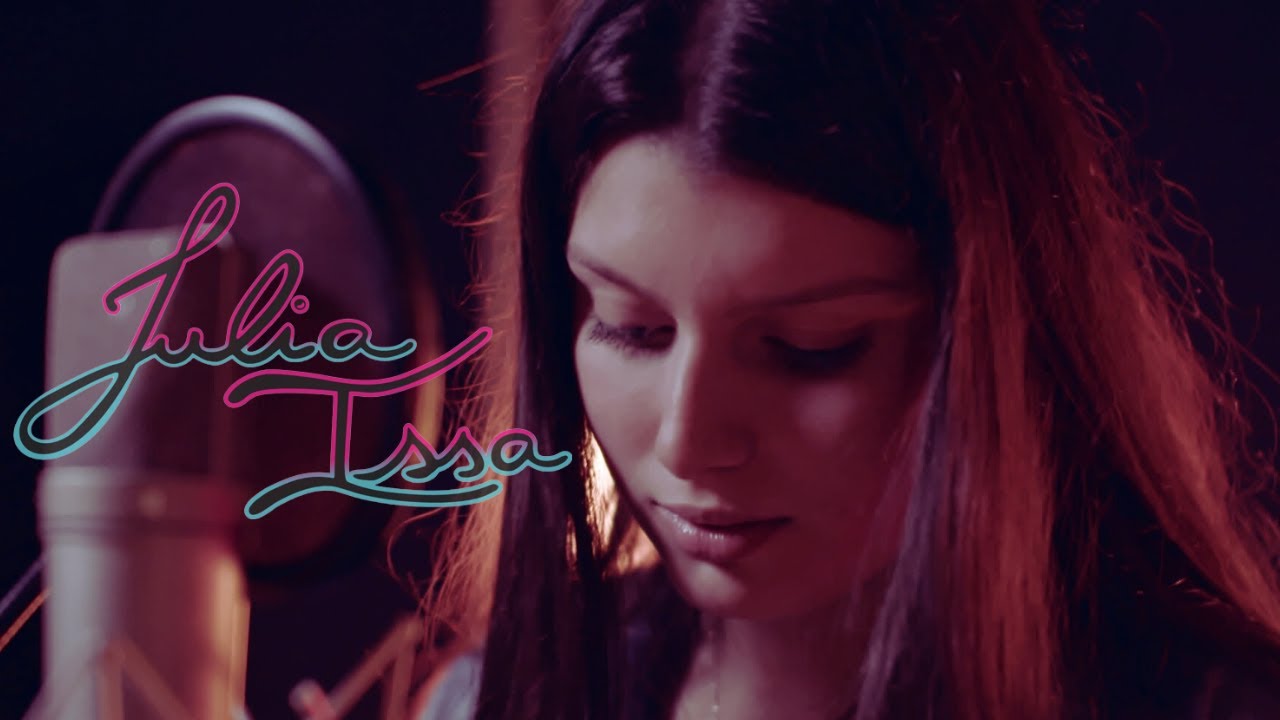 JULIA ISSA - TRAPAÇA - YouTube