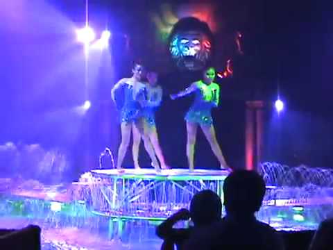 Acro/contortion trio Cristal 1105 / 2 / www.maximaaa.com - YouTube