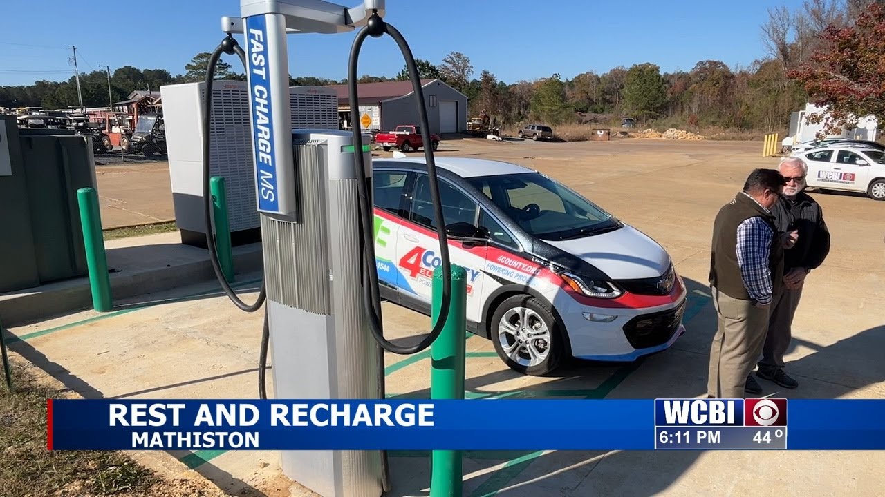 4 County teams joins TVA to help install vehicle chargers - YouTube