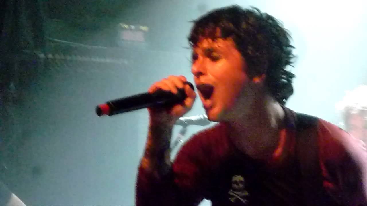 Green Day @ Irving Plaza, NYC (9/15/12) - Let Yourself Go - YouTube