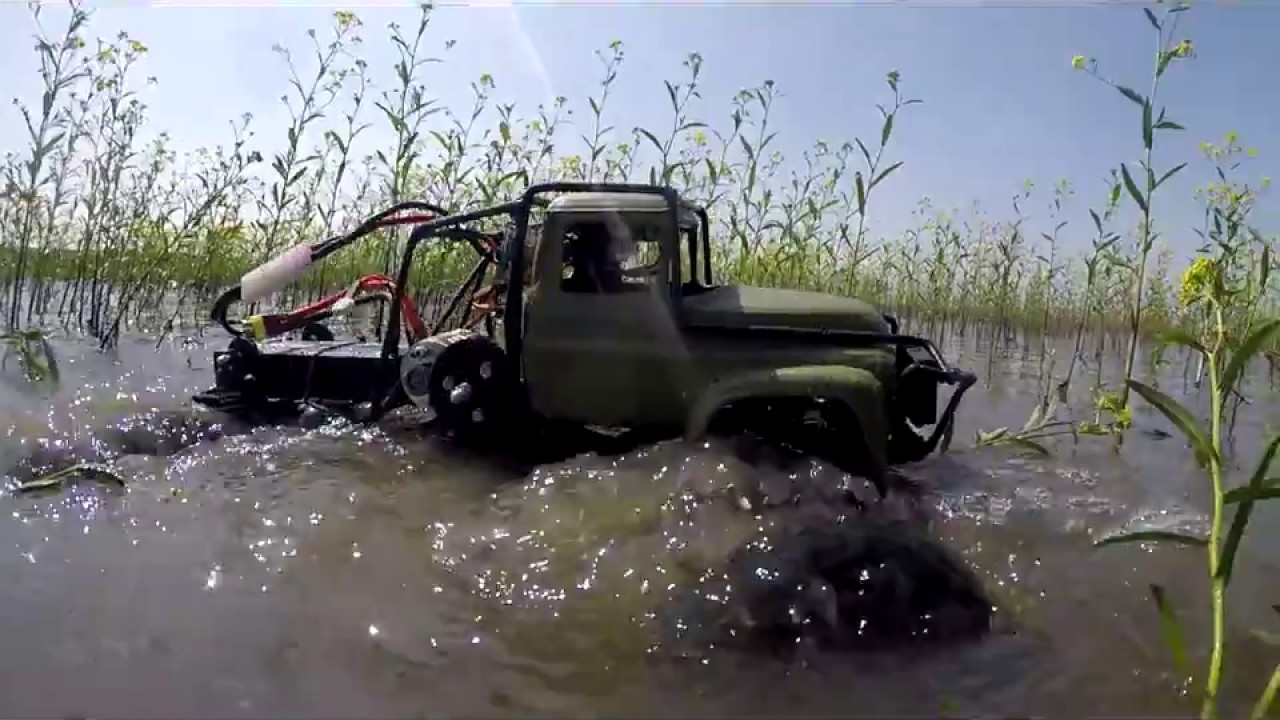 SR SWAMP BUCEGI in russian swamp - YouTube