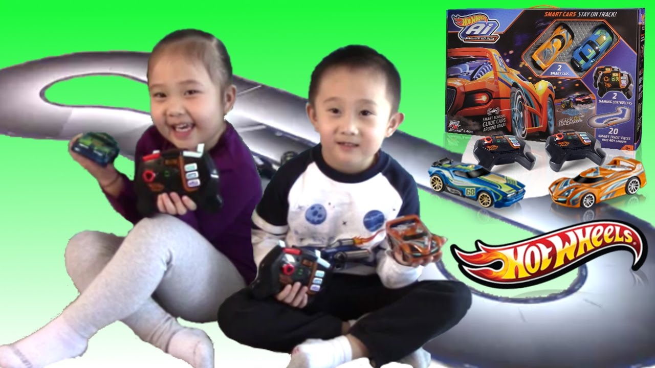 Hot Wheels AI Racing Playset RC Cars - YouTube
