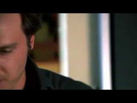 Find.815.Cap.4.Video.2.ITASA - YouTube