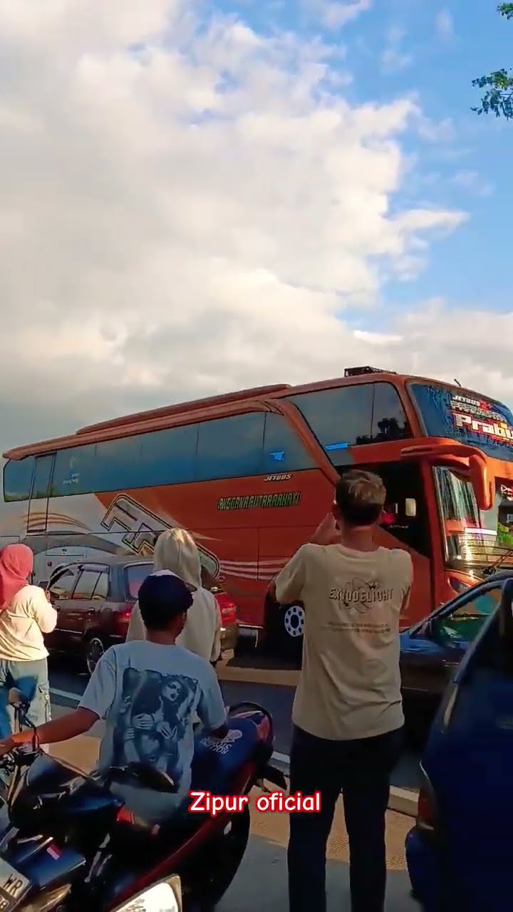 Prabu nama julukan bus ini 😱 #fyp #viral #shortvideo #trending # ...
