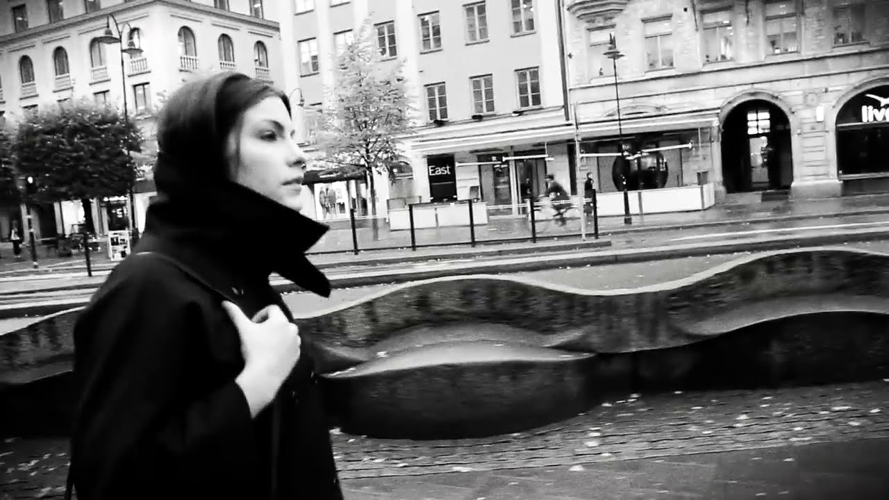 Vera Vinter feat. Markus Mustonen - Överallt (officiell video) - YouTube