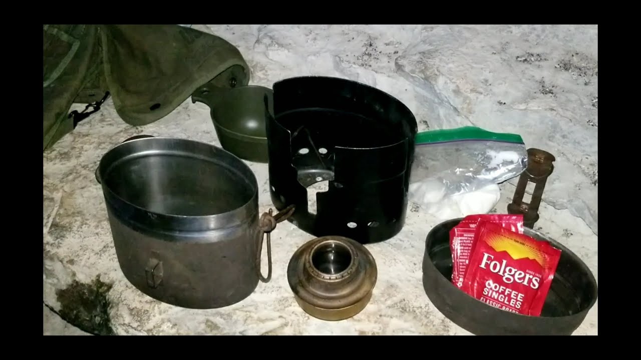 Early morning hike with the Swedish army ss mess kit - YouTube