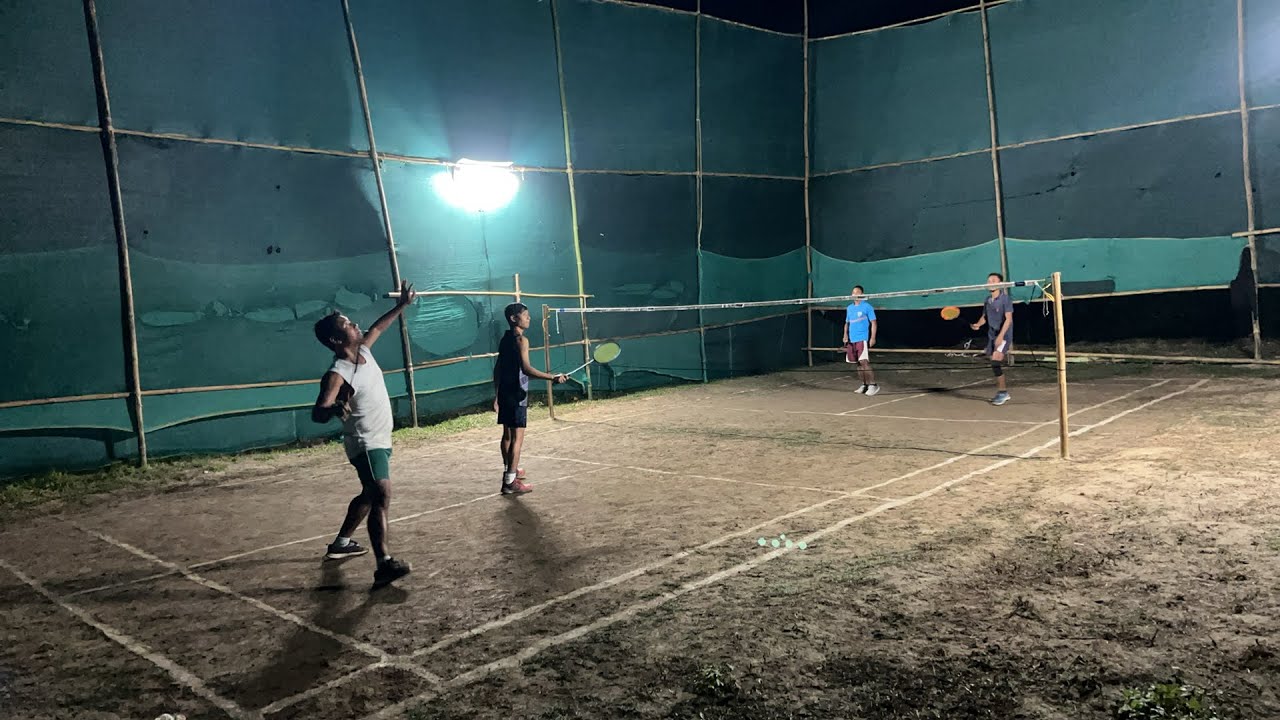 Outdoor badminton match - YouTube