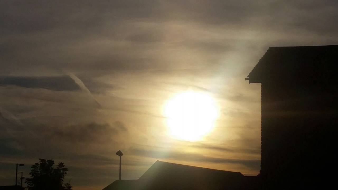 NASA FAKE SUN LIVE IN THE SKY UK - YouTube