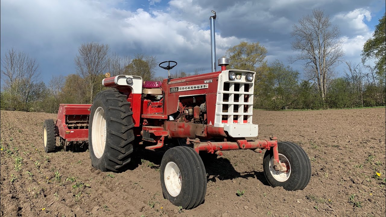 White-Cockshutt 1755 Drilling Beans 2021 - YouTube