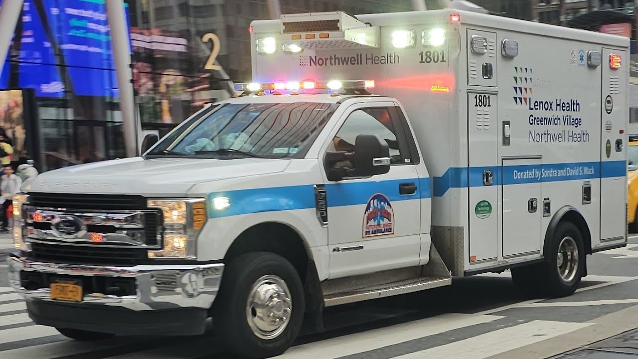 NorthWell Health EMS Responding On 7th Ave In Midtown, Manhattan, New ...