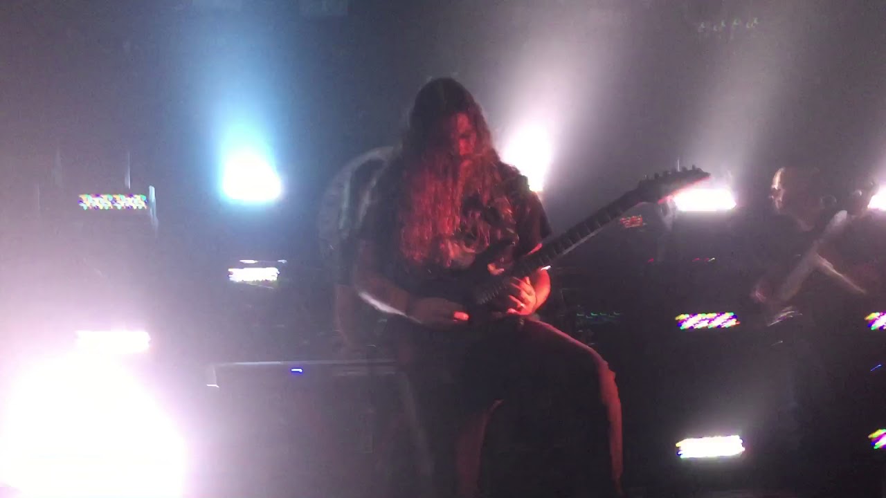 Between the Buried and Me “White Walls” Paul Waggoner Guitar Solo - YouTube