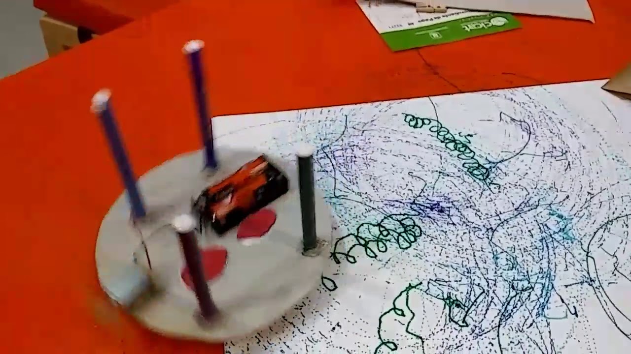 Robot pintor - YouTube
