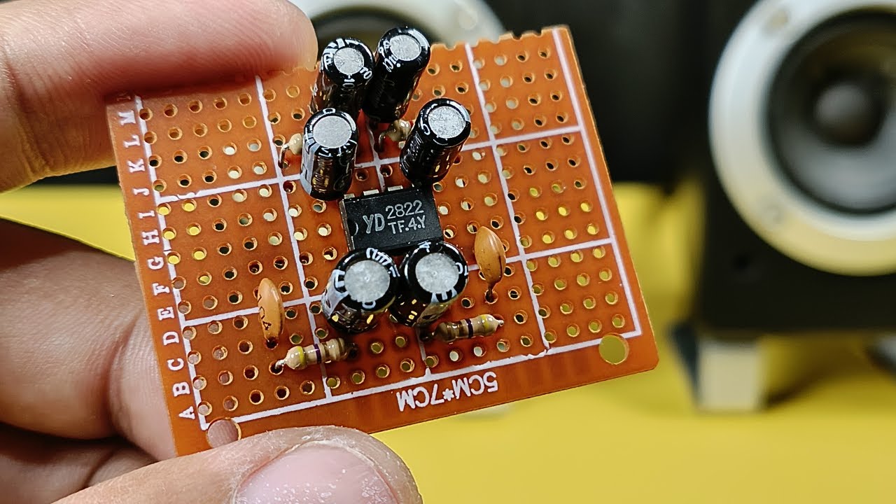 Let's make a cheap audio amplifier with decent sound || TDA2822 - YouTube