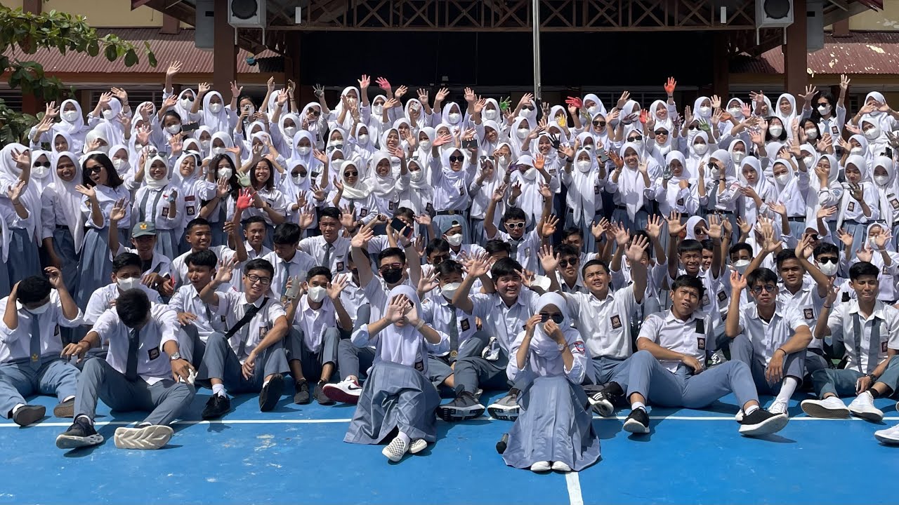 foto angkatan - YouTube