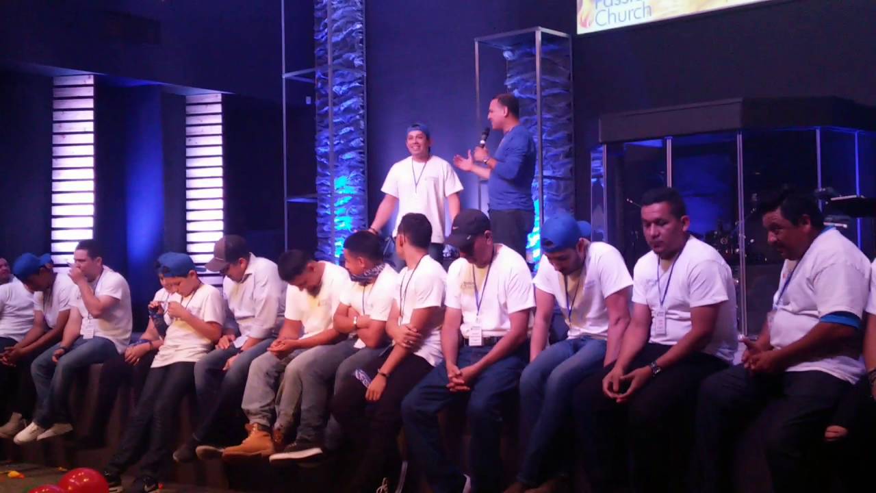 Encuentro de varones 2016 - YouTube