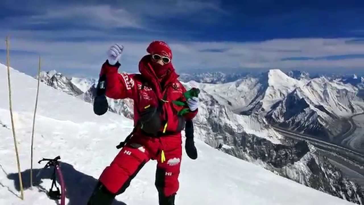 Alex Gavan on the summit of Broad Peak (8047m), July 23, 2014 - YouTube