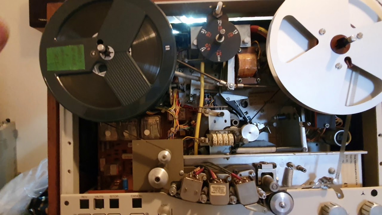 Ferrograph Logic 7 Dolby Demo. - YouTube