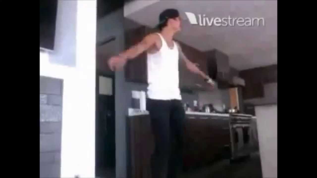 5SOS Dancing - Thong Song (Remix) - YouTube
