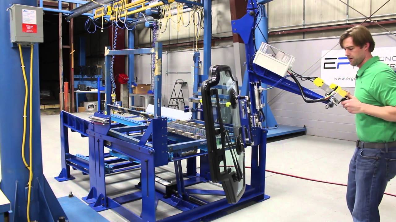 Custom Pallet Flow Conveyor for Windshields - YouTube