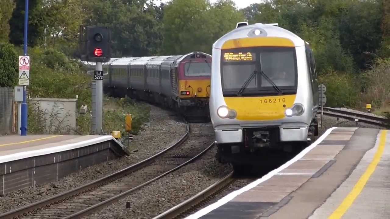 Hatton Station 24 Oct 2013 - Chiltern Railways New Livery, 82304 ...