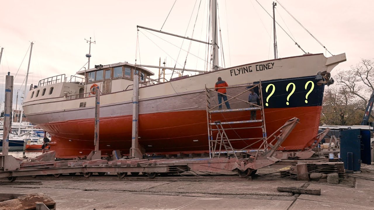 Flying Coneys New Color! Painting a huge hull! EP31 - YouTube