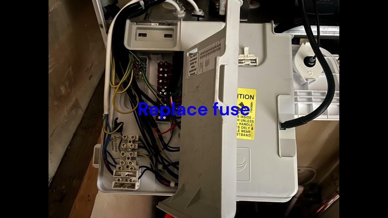 Black Display With Power On Baxi 800 How To Replace Fuse In The Baxi black-display-with-power-on-baxi-800-how-to-replace-fuse-in-the-baxi