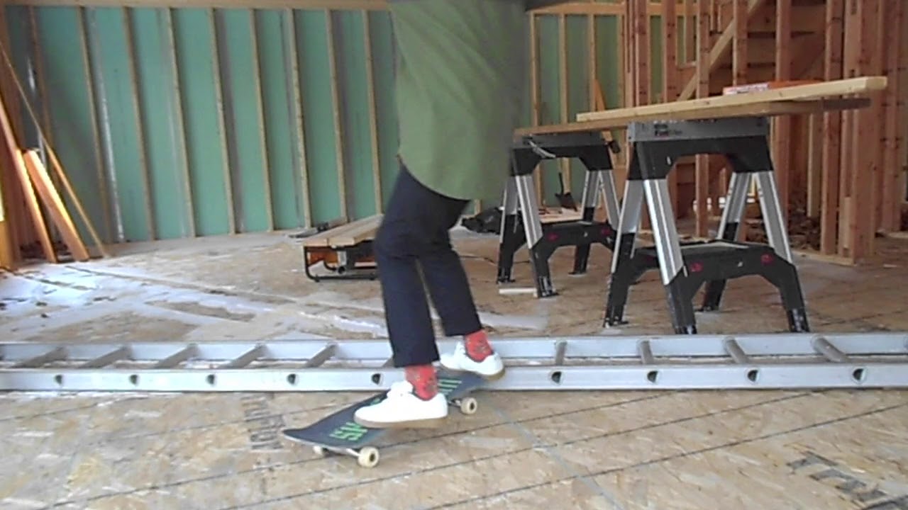 construction skate - YouTube
