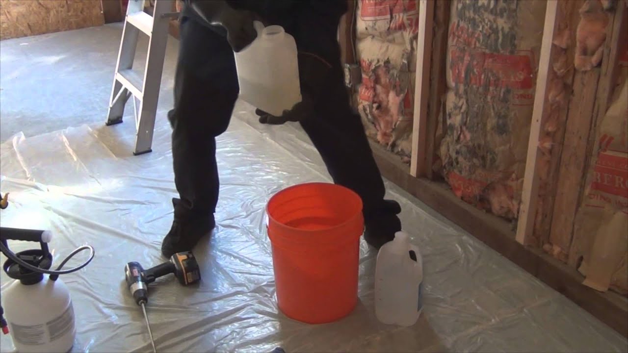 Treating open walls for Subterranean termites using Bora Care - YouTube