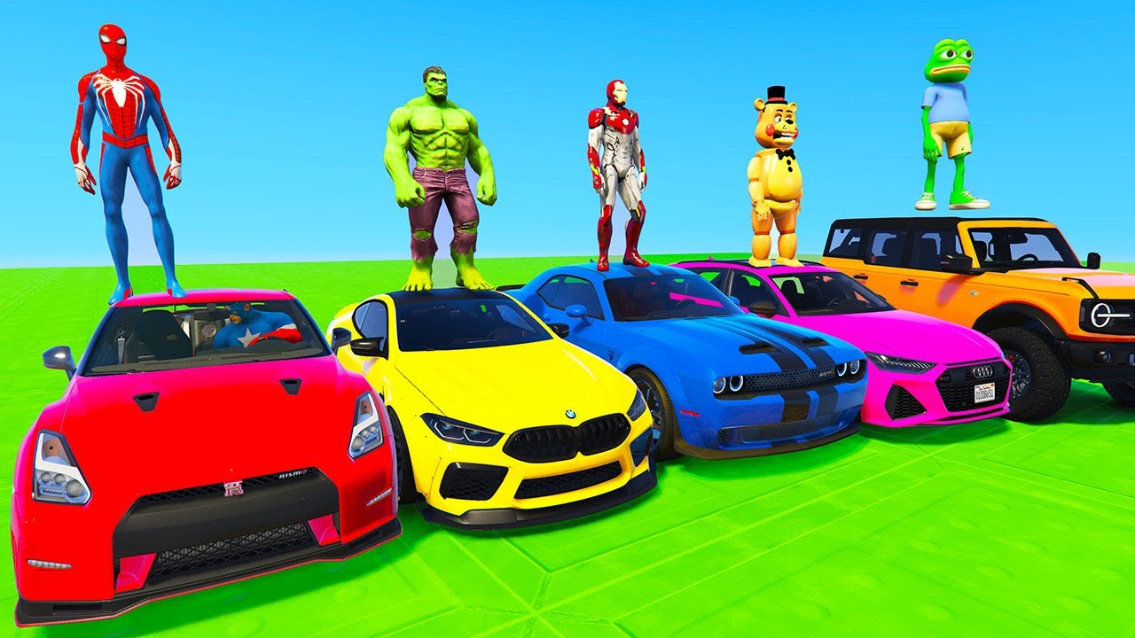 SPIDERMAN CARS Racing Challenge on SOCCER Ramp ! SUPERHERO HULK Iron ...