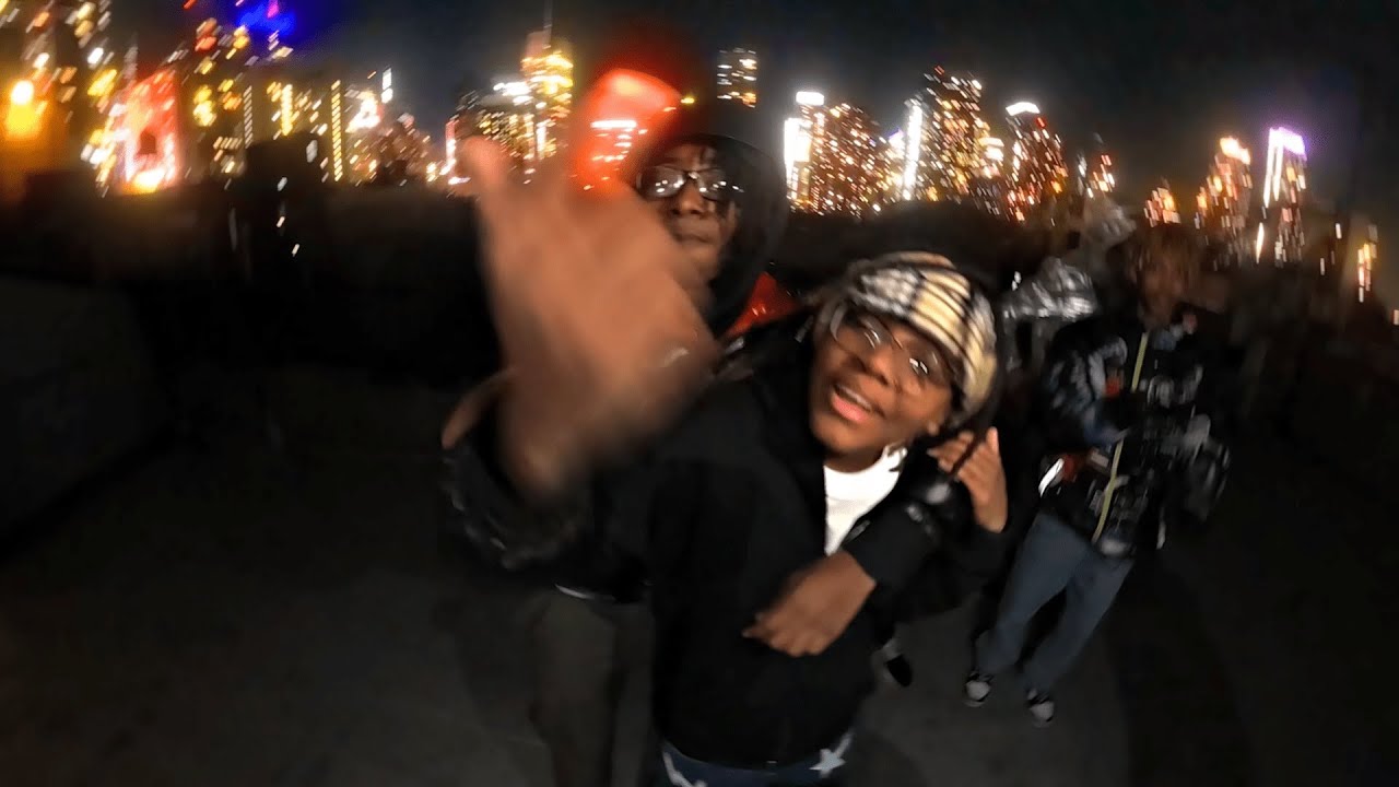 Maajins - Paper (dir. @1karlwithak) [official mv] - YouTube