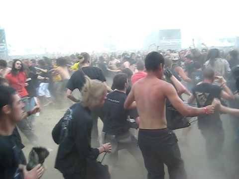 Hellfest 2009 - Dagoba - Circle Pit - YouTube