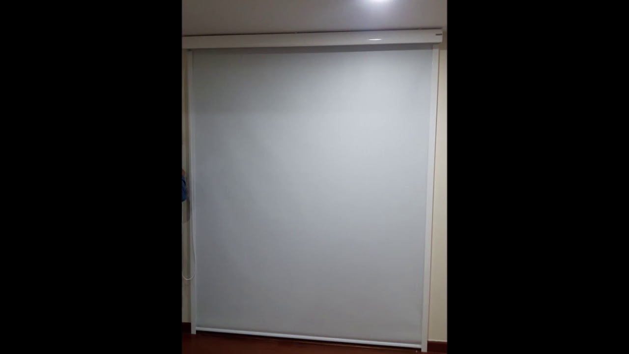 Doble Función en Screen y Enrollable en Blackout con perfil Cover light ...
