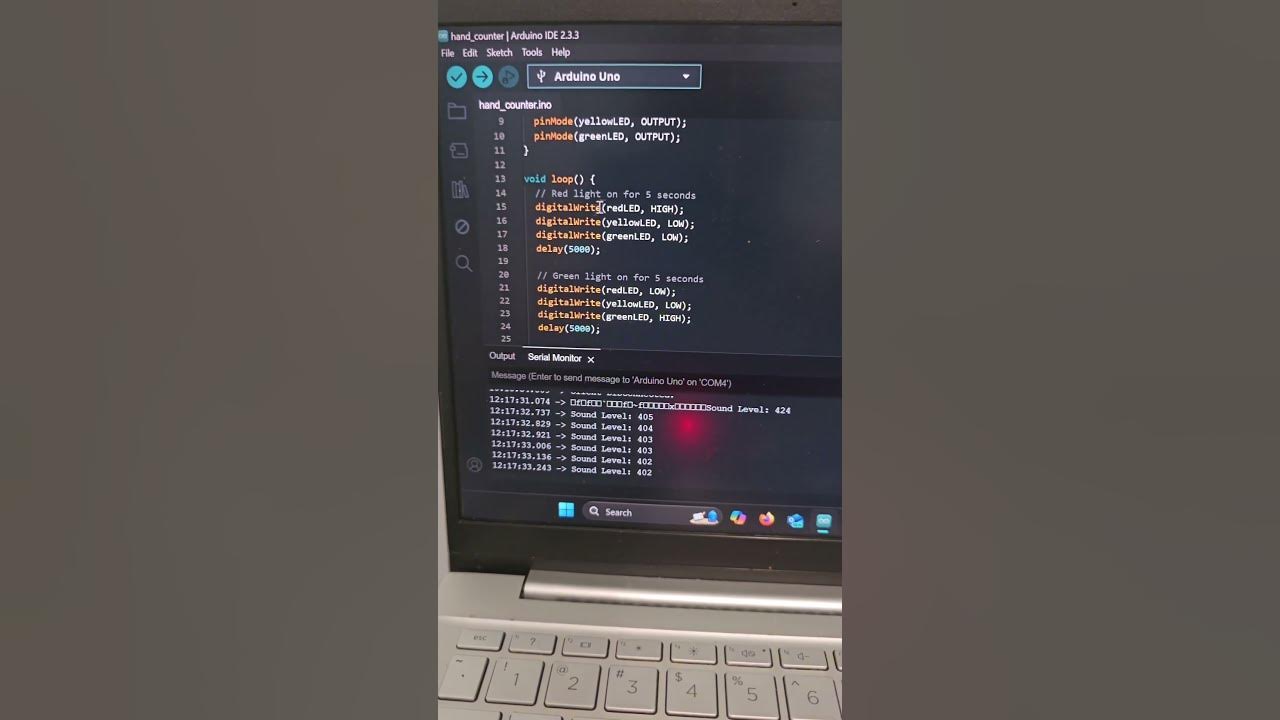 Helping my viewers.#arduino #arduinoproject #trafficlight #code #engineer #coding - YouTube