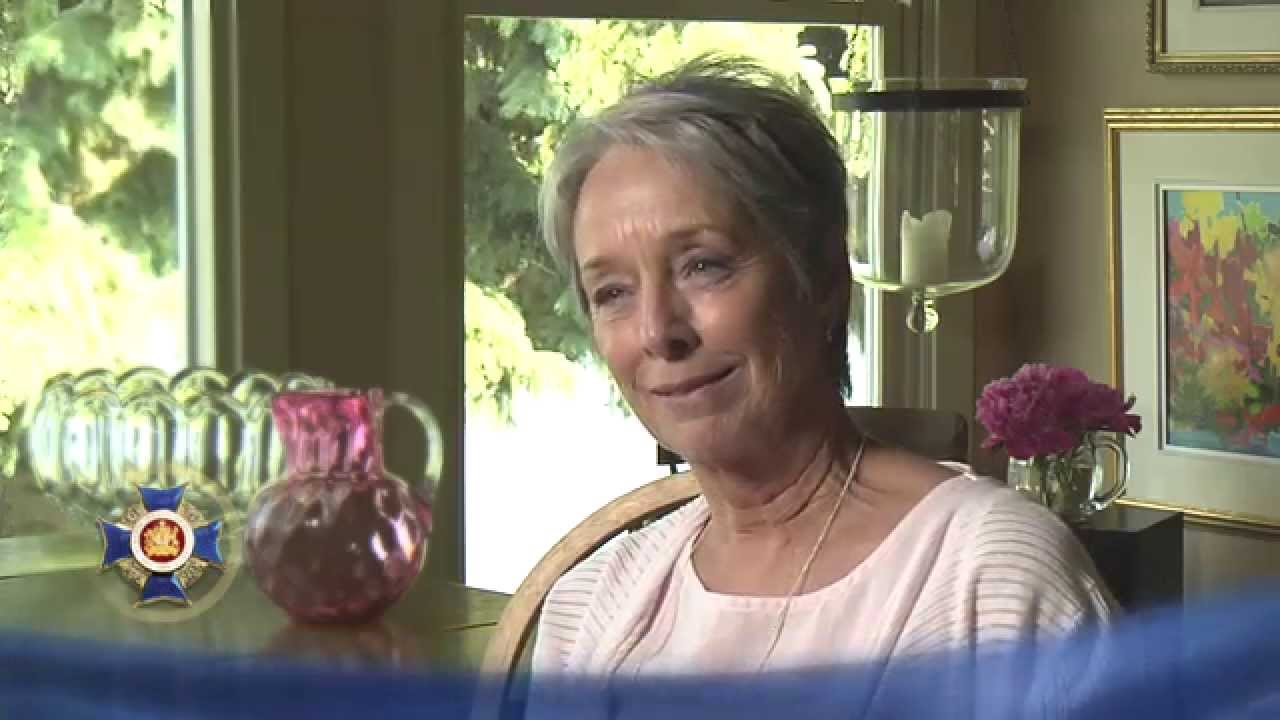 Julie Hamilton - YouTube