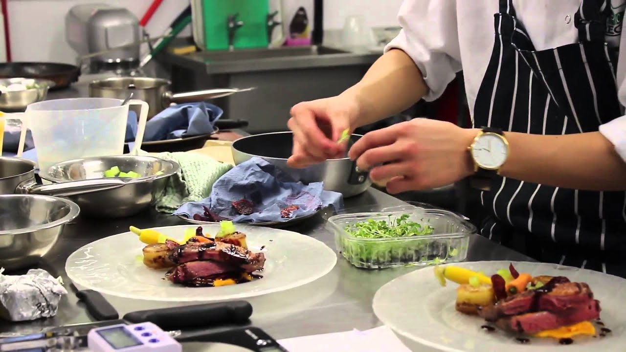 Cornwall's Next Head Chef 2015 - YouTube