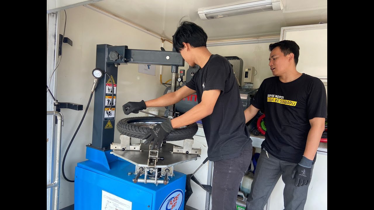 PLANET BAN BERSAMA DISNAKER DEPOK - YouTube