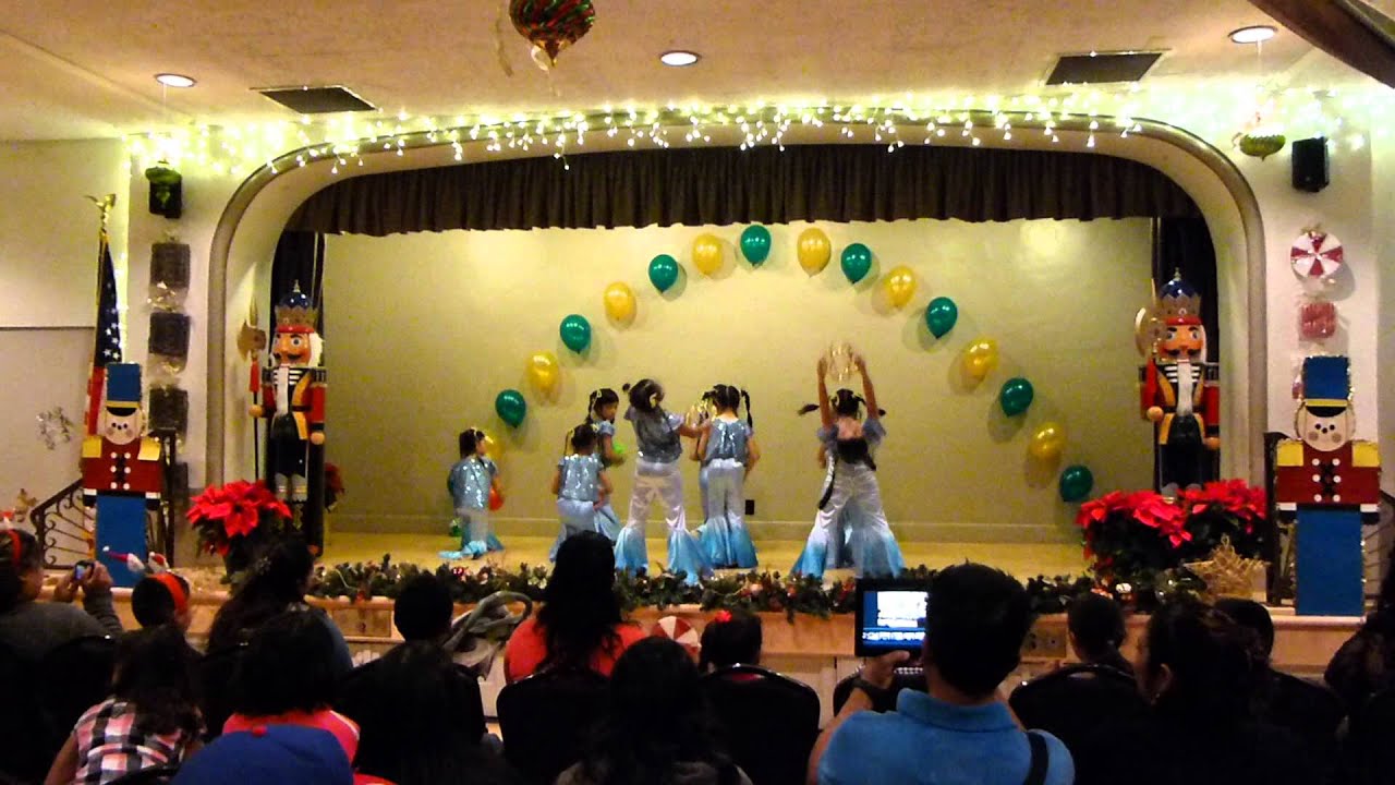 zdfun.com : Jessica Christmas Performance 2012 - YouTube