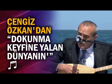 Cengiz Özkan'dan Mahzuni anısına ''Dokunma Keyfine Yalan Dünyanın''