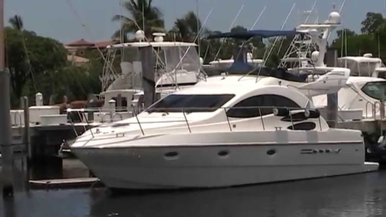 2000 Azimut 39 FLYBRIDGE - YouTube