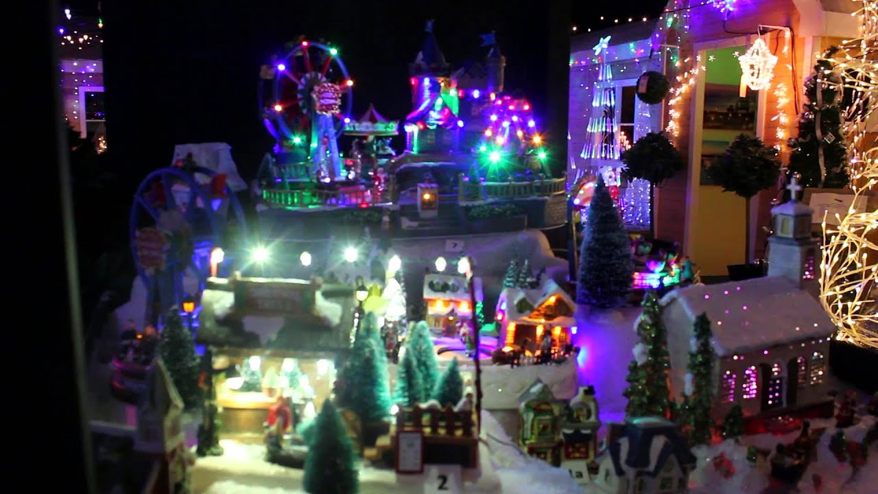 UK Christmas World Town Display - YouTube