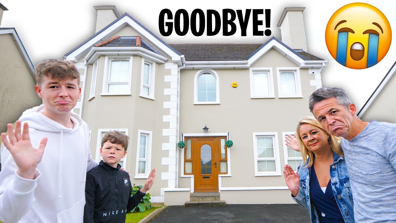 Goodbye Old House!! FAMILY 4 *emotional* FAREWELL 😭 - YouTube