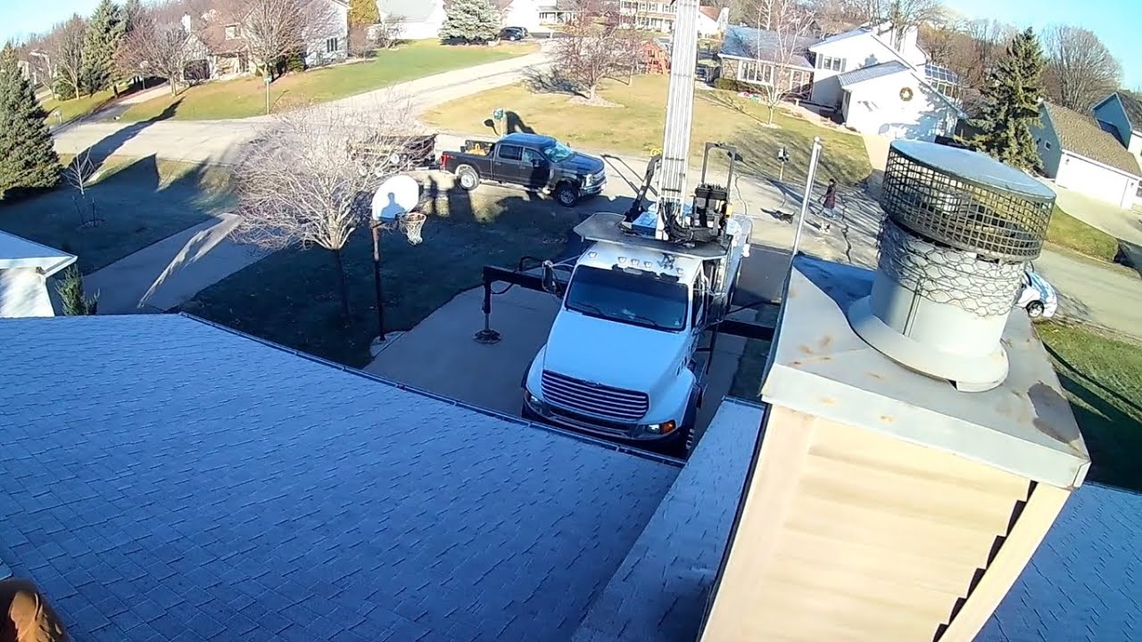 STACKING SHINGLES ON A FROSTY ROOF - YouTube