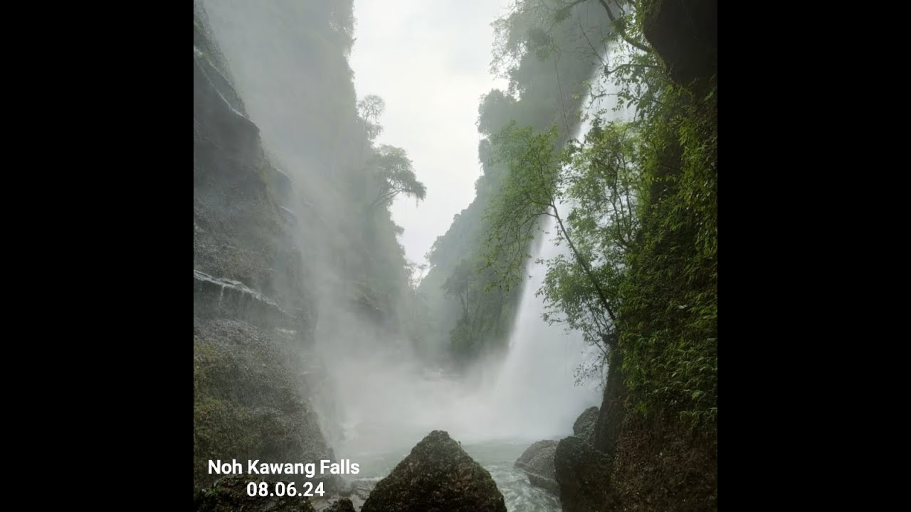 STUNNING NOH KAWANG FALLS || MESMERIZING MEGHALAYA || WEST JAINTIA ...