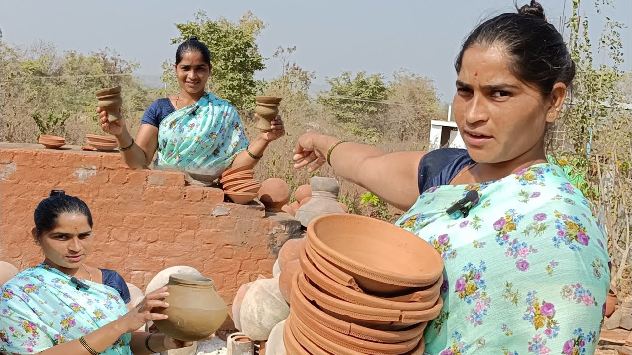 పెళ్లి పందిరి గుంజలకు కట్టే మట్టి ప్రమిదలు Hanwada clay pot making Mati ...