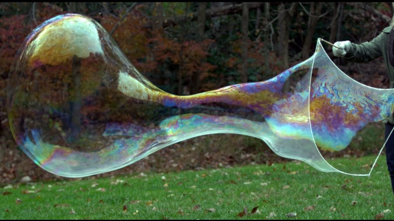 big Bubbles Bursting in Slow Motion - YouTube