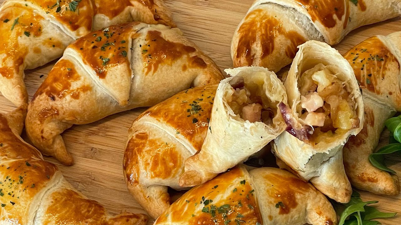DES CROISSANTS FOURRÉS/ SALÉS RAPIDE ET FACILE - YouTube